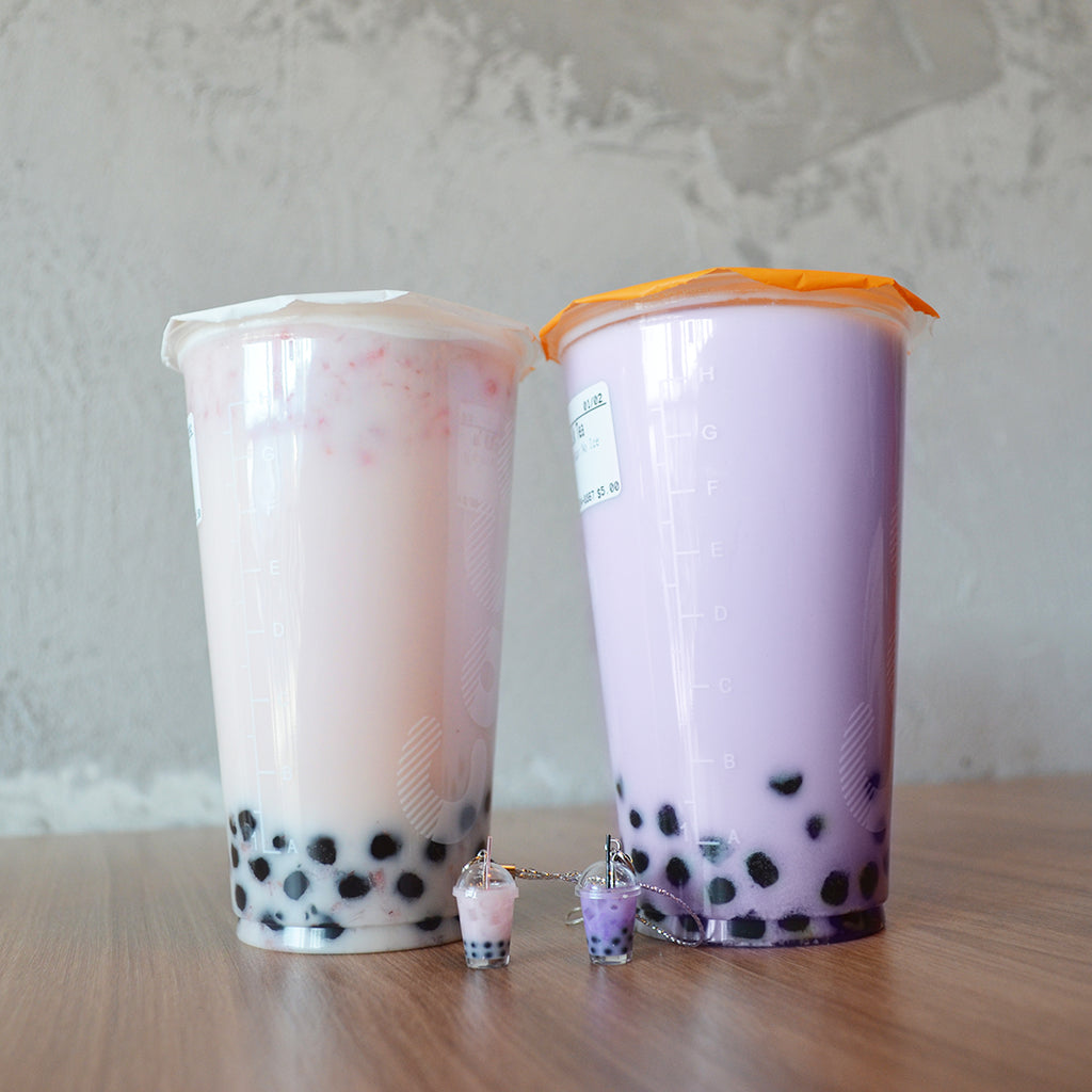 Strawberry Boba Bubble Tea Keychain – Petite Workshop